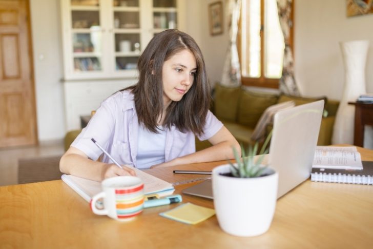 How to Find the Right Tutor for Your Child - Edumentors