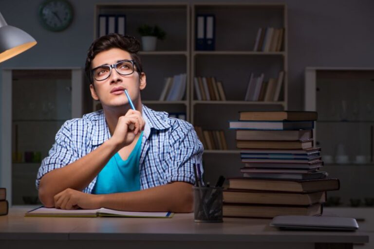 Choosing the Right A-Level Exam Board - Edumentors