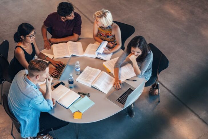 A Level English : Your Guide to Mastering Language Analysis